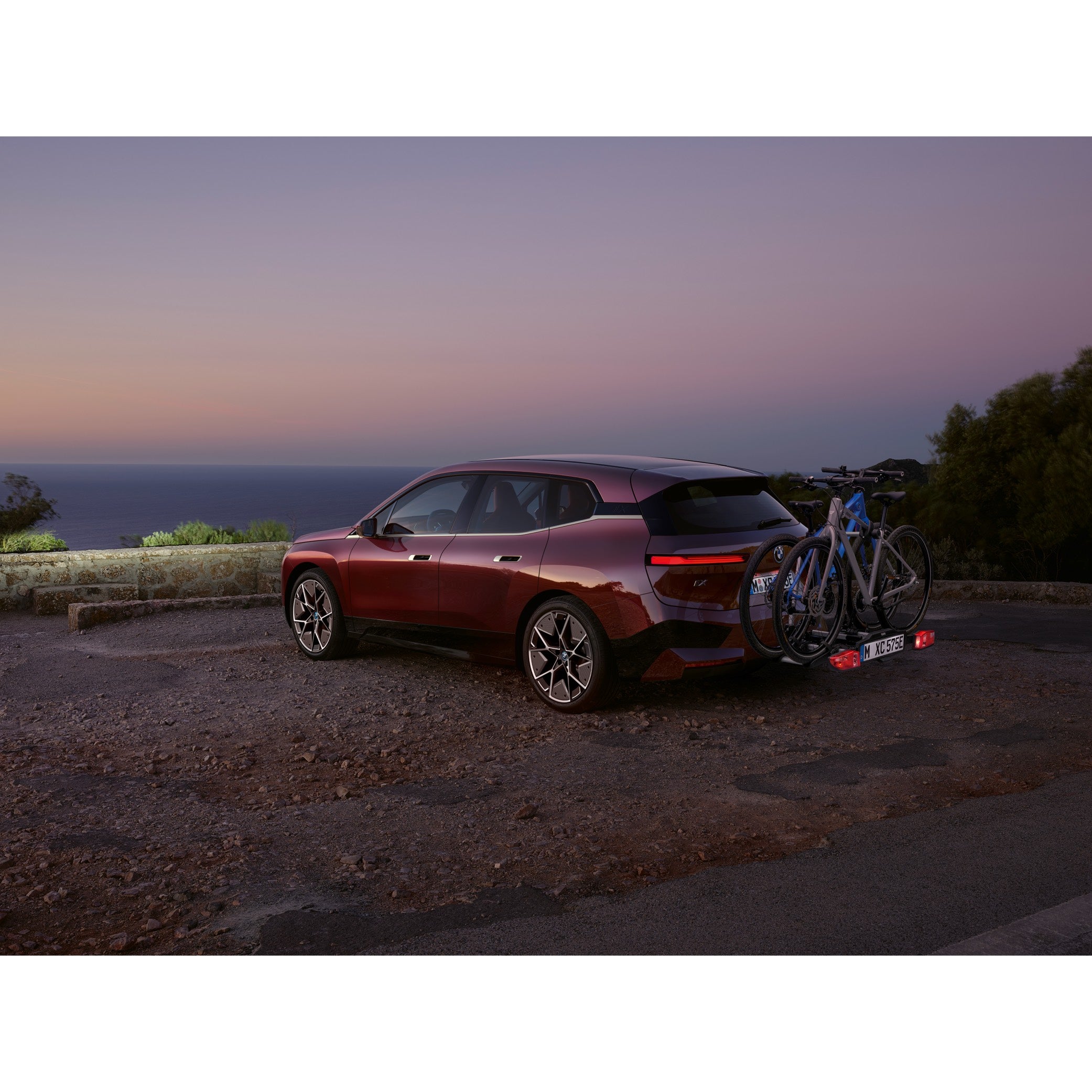 iX – BMW Accessories